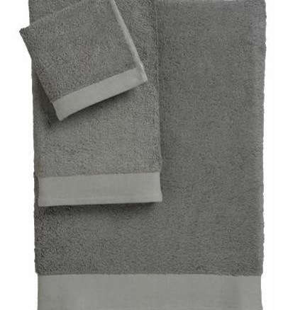 Fabrics & Linens: High/Low Gray Bath Towels - Remodelista
