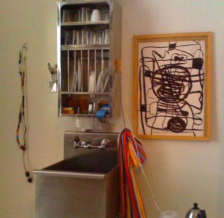 Wall-Mounted Steel Plate Rack