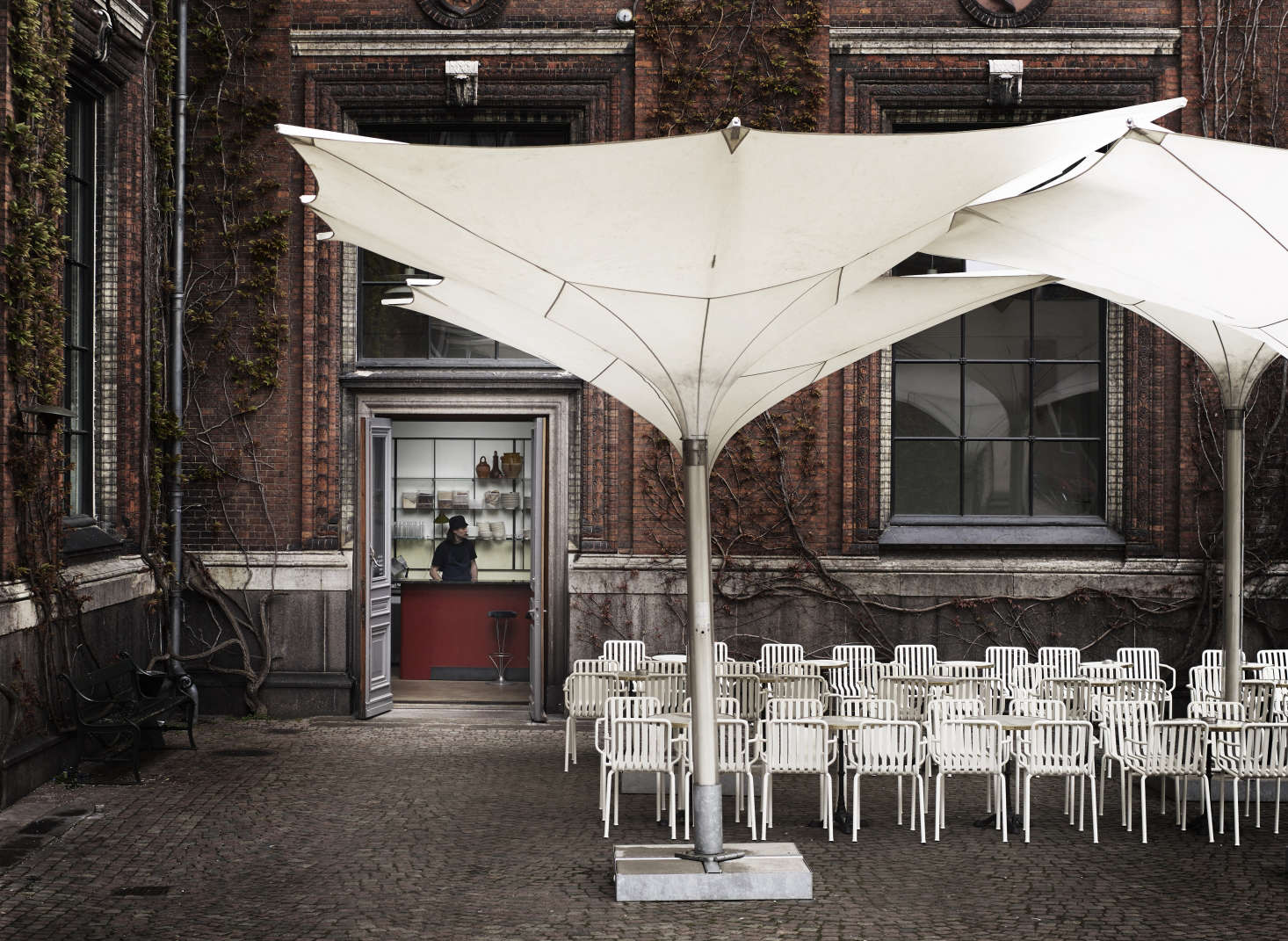 Reinventing the Museum Café: Apollo Bar & Kantine in Copenhagen ...