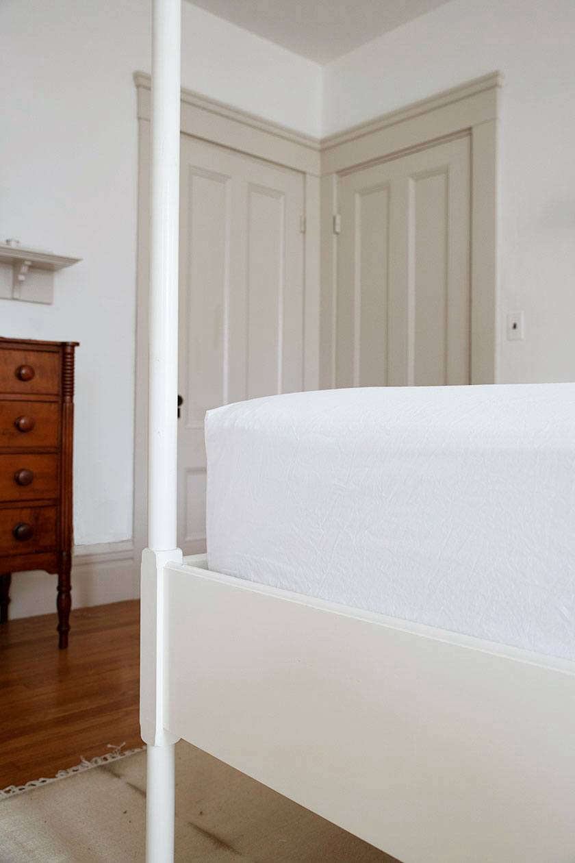 Expert Advice: Proper Bed-Making 101, How to Make Square Corners, Step ...