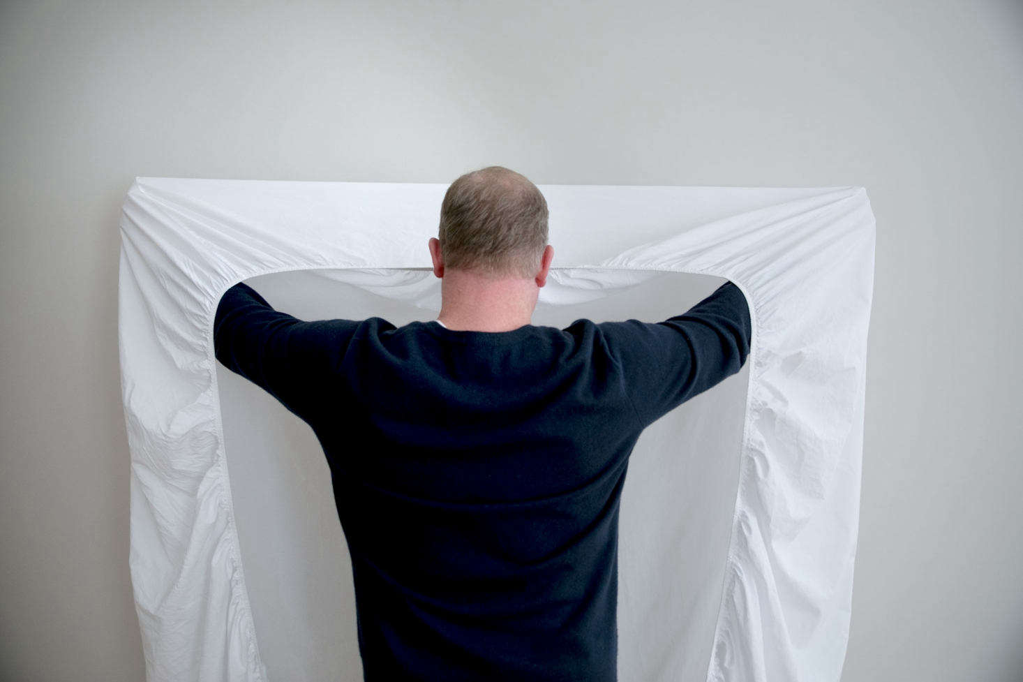 Expert Advice How To Fold A Fitted Sheet Step By Step Remodelista